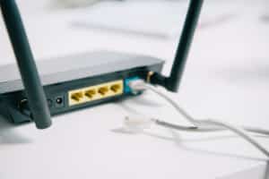 Fix An Ethernet Cable is Not Properly Plugged In – TechCult