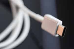 6 Best Ways to Charge Your Laptop without a Charger – TechCult