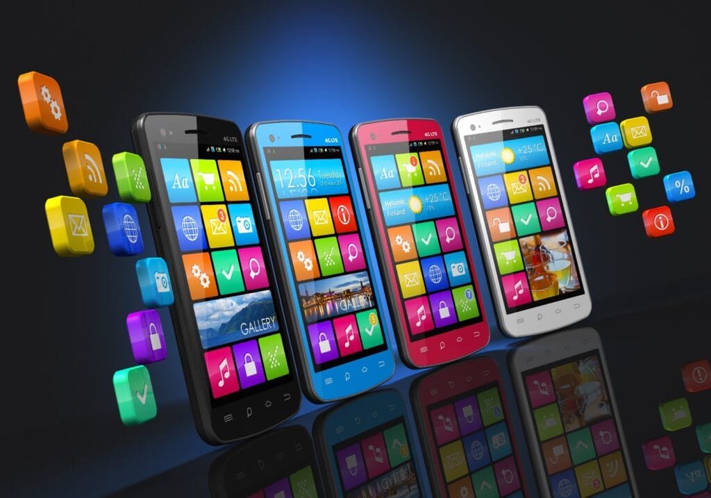Flip Phones vs Smartphones: Back to Basics or Embracing Innovation ...
